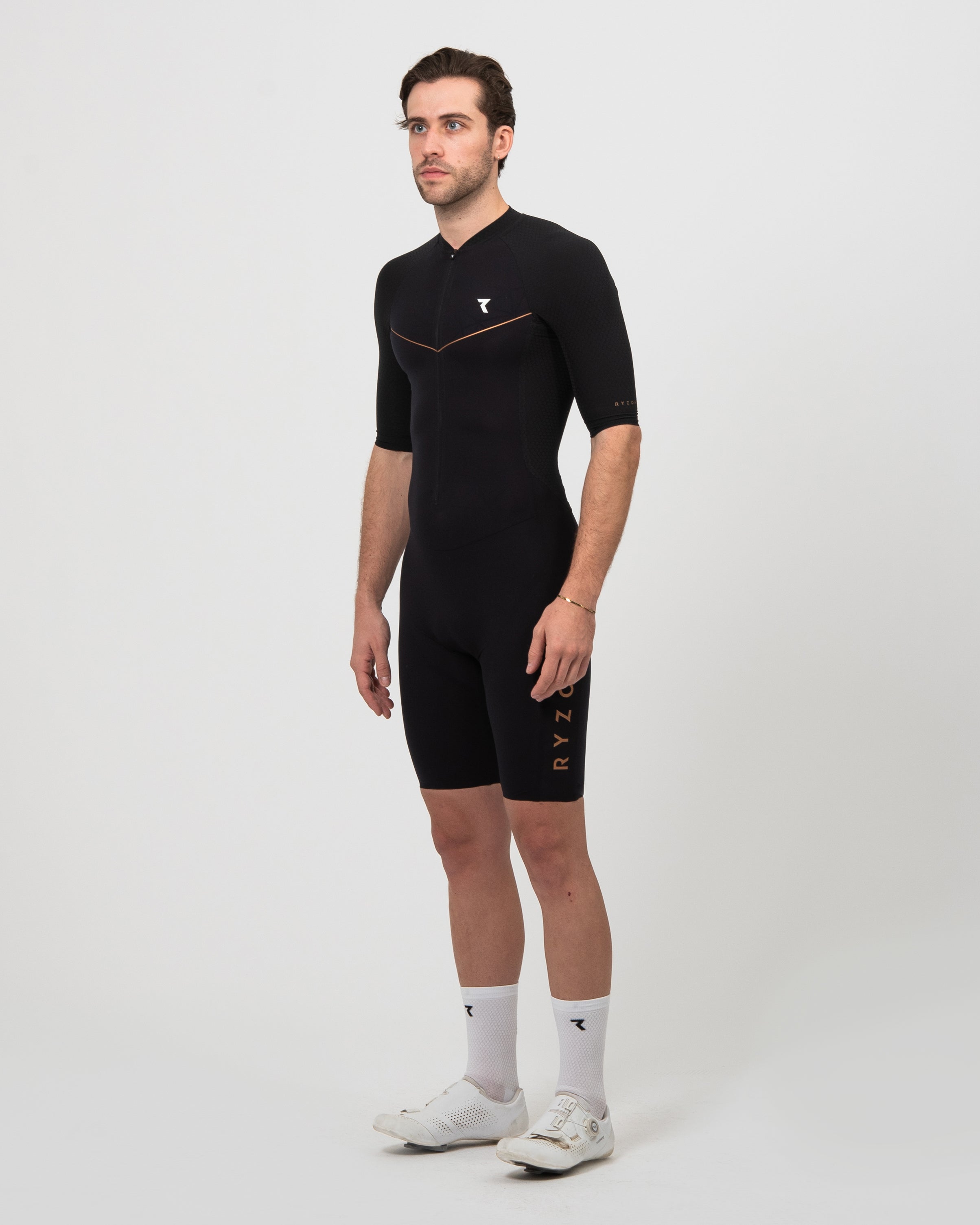 Triathlon Suit: Innovative Einteiler für Damen & Herren | Ryzon